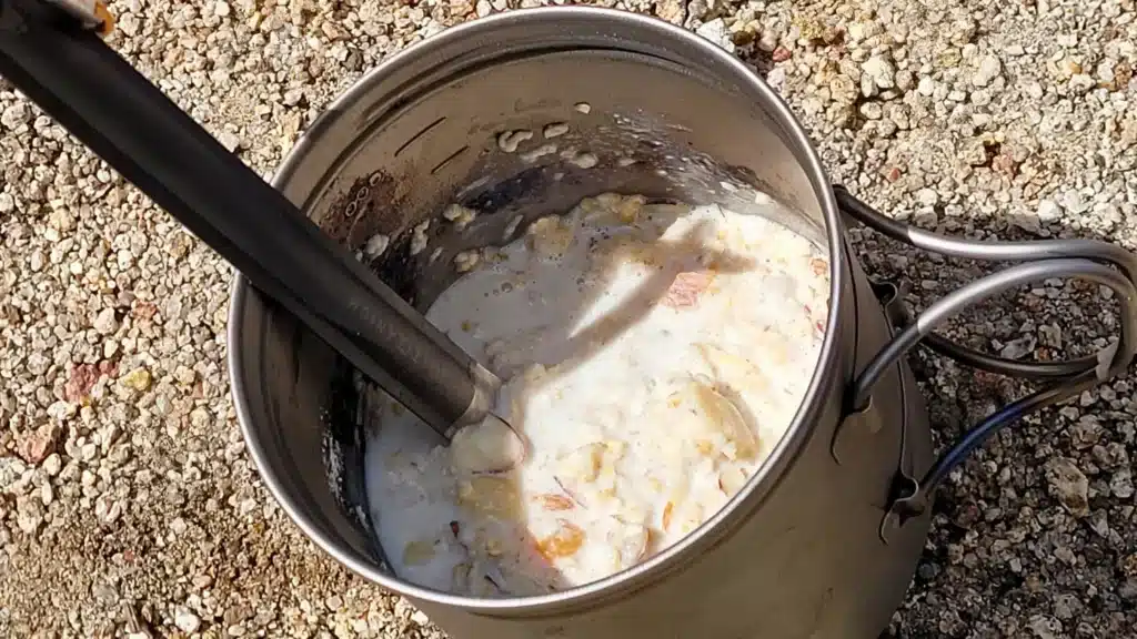 Ultralight Backpacking Breakfast: Cold-Soak Oats
